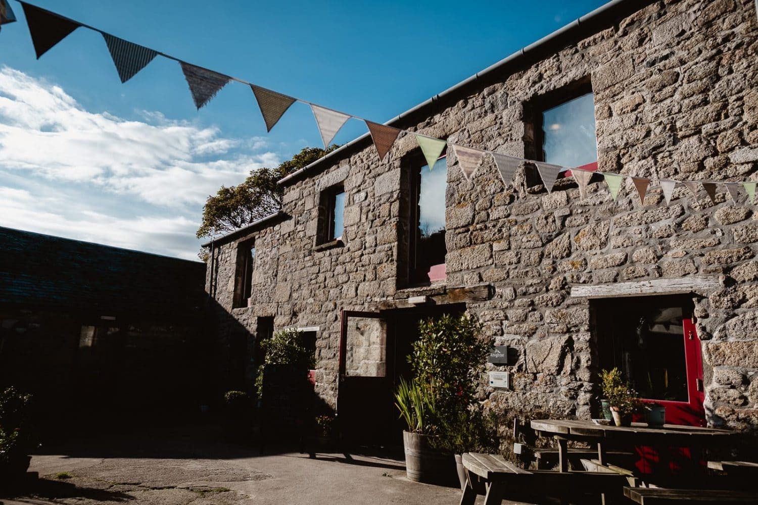 Wedding Photography at Knightor Winery, St Austell » albionrow.com